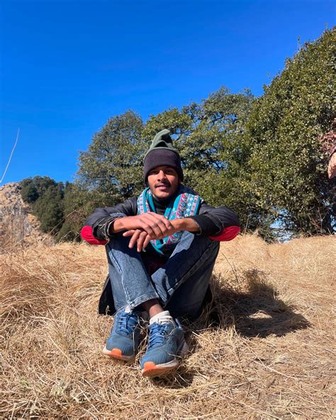 rohan negi rohan negi instagram photos and videos