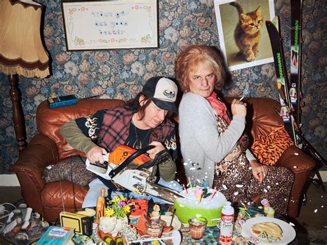 Morran Och Tobias Pengarna Eller Livet Apple Tv Se