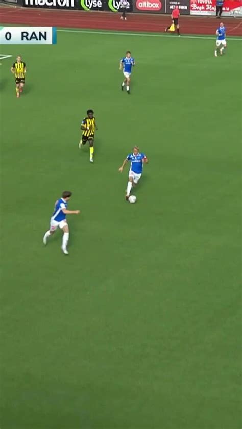 3 Mål Av John Hou Sæter 0 1