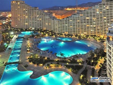 بورتو السخنه الاهرامات