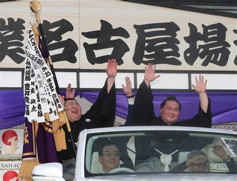 ＜大相撲名古屋場所千秋楽＞琴桜（左）の上手出し投げで3敗目を喫した照ノ富士（撮影・長嶋 久樹） スポニチ Sponichi Annex スポーツ