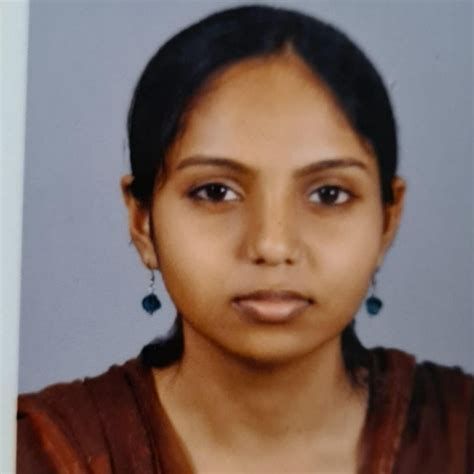 Fareeda Abdul Azeez Linkedin