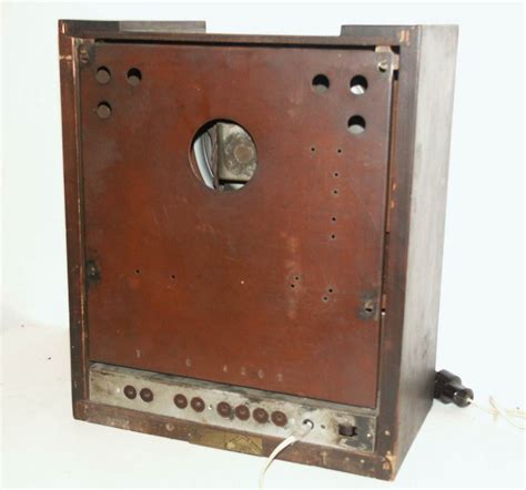 REL, 2AD(Rádio)