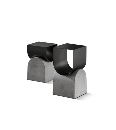 Jun Low Table Ceccotti Collezioni Magazine Racks — Luxury Italian Furniture Store
