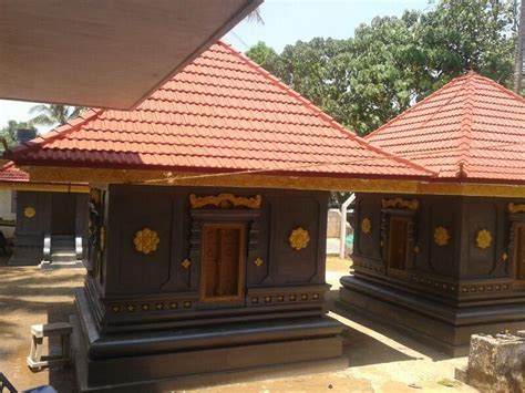 Vellam Bhagavathi Templeiringoleernakulamkerala Temple Hindu Temple Temple