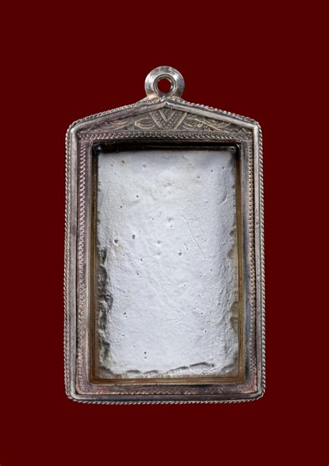 พระพิมพ์สมเด็จ ปี 2527 เนื้อปูนผสมผงพุทธคุณ หลวงปู่ดู่ วัดสะแก มงคล 8 ทิศ