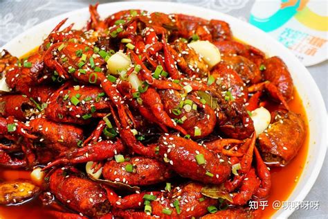 再忙不要瞎忙，再美不过“虾”尝——一起探秘潜江小龙虾！ 知乎