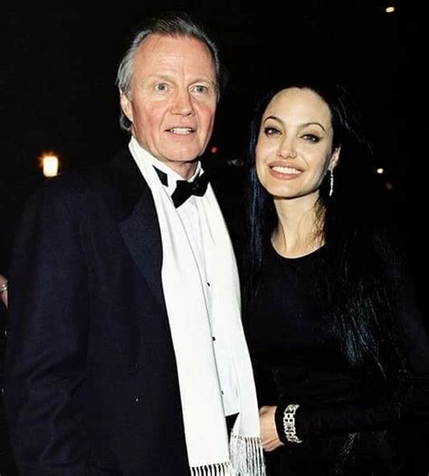 Jon Voight Biography Age Height And Wife Mrdustbin