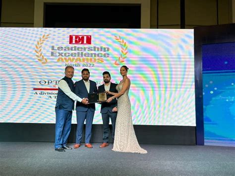 lbm blockchain solutions emerges at the et leadership excellence awards