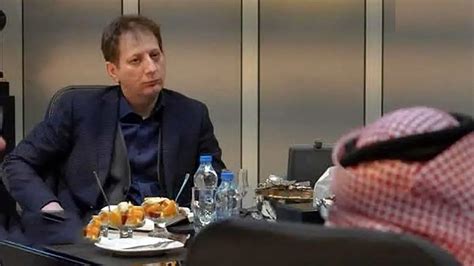 بابک زنجانی به اخراج افغان‌ها واکنش نشان داد عکس