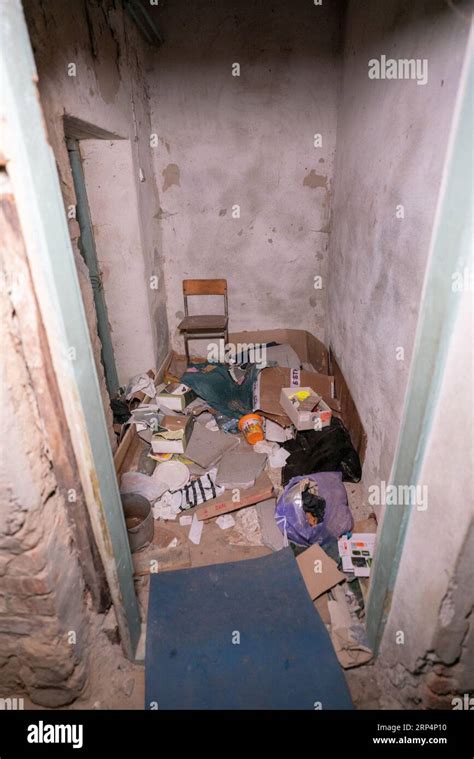 Living Conditions In Yahidne School Basement Where Over 360 Ukrainian
