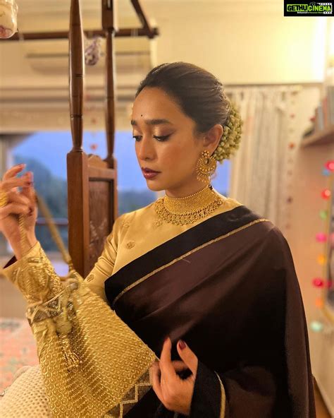 Sayani Gupta Instagram Mumbaifilmfestival Opening Night Finally Its That Time Of The Year