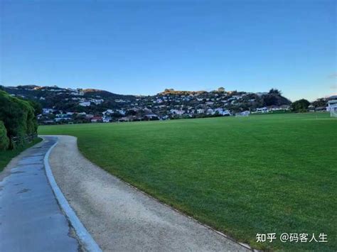 如何评价b站up主杨中科？ 知乎