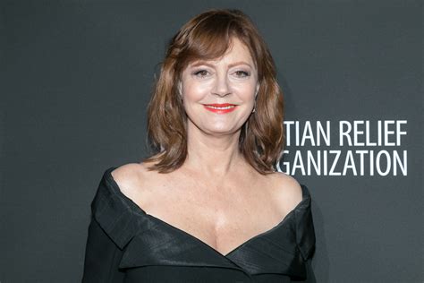 Susan Sarandon Slammed For Inappropriate Fit In Her 70s She Defies