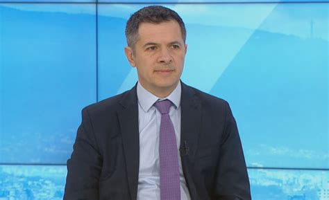 Експертът по сигурността Филип Гунев Причините за миграцията са