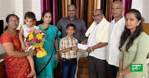 Raju Shetti तुम्ही ऊस आंदोलन करून दर 3000 रुपयांवर आणला नसता तर आम्हाला शिक्षण अर्धवट सोडावं