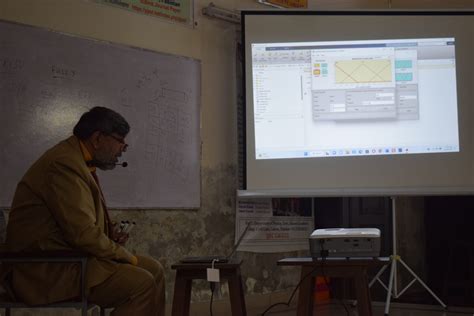 Simulation Software Training Fuzzy Matlab Pjest