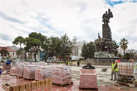 Sheshi I Ri I Flamurit Në Vlorë Ja çka Thotë Edi Rama Observerkult