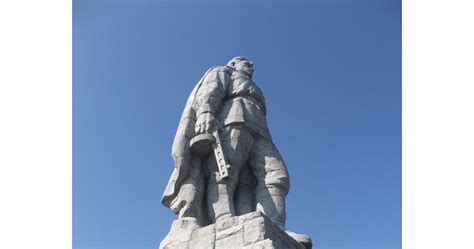 БСП организира жива верига пред паметника на Альоша в Пловдив