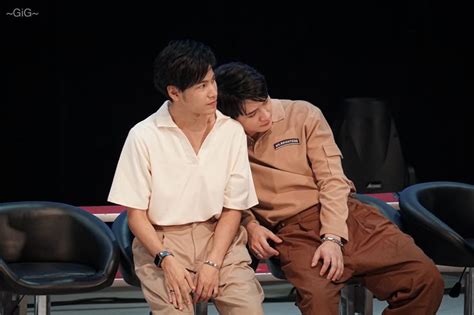 Pin Oleh D R E A M E R Di ♡ Gmm