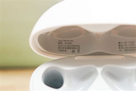 Vivo Tws Air Pro Review Less Than Three Hundred Semi In Ear Active Noise Cancellation