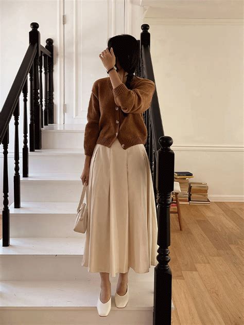 볼드 코튼 플레어 롱스커트뒷밴딩