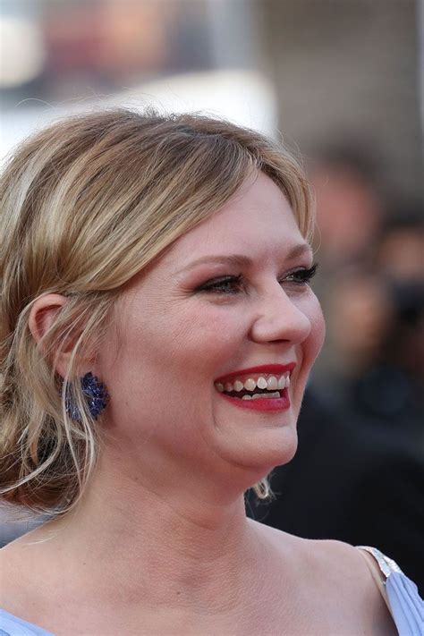 Kirsten Dunst Says Its Time To Have Babies British Vogue British Vogue