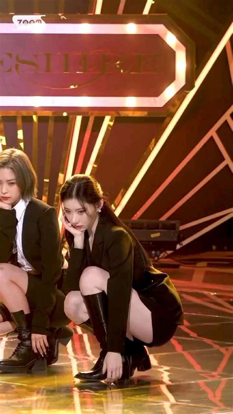 Chaeryeong Cheshire Fancam Konser Korea Kızlar