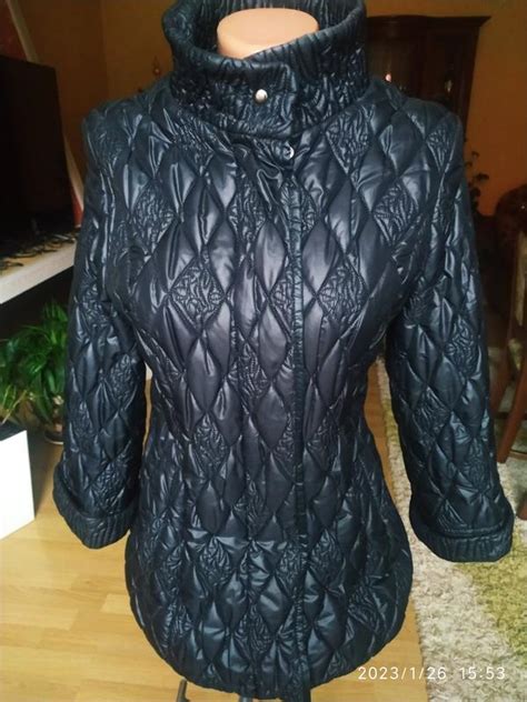 Стеганая курточка — цена 230 грн в каталоге Куртки Купить женские вещи по доступной цене на Шафе