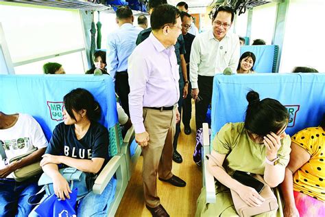 နိုင်ငံတော်လုံခြုံရေးနှင့် အေးချမ်းသာယာရေးကော်မရှင်ဥက္ကဋ္ဌ ဗိုလ်ချုပ်မ