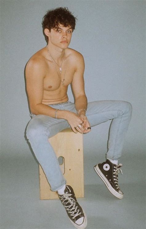 23 Year Old Curran Walters American Actor And Former Model Lpsg