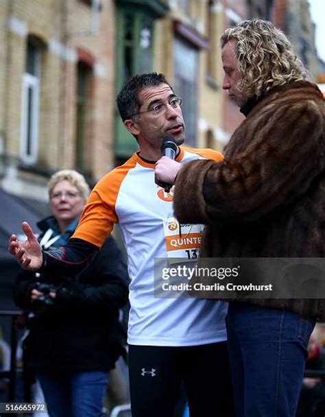 Nn Urban Marathon Photos And Premium High Res Pictures Getty Images