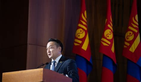 Д Амарбаясгалан Хүний эрхийг хязгаарласан зарим хуулийн холбогдох зохицуулалтыг хүчингүй