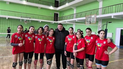 გორის მე 3 სკოლის ფრენბურთის გოგონათა გუნდმა სპორტულ ოლიმპიადაში გაიმარჯვა Mozaika News