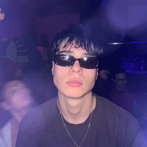 🦇🦖🦍 M4t4stu • Threads Say More