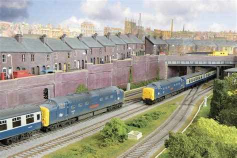 Class 55 ‘deltic Buying Guide