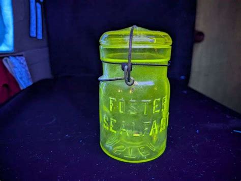B Vintage Foster Seal Fast Clear Uranium Glass Pint Jar Isabell Auction