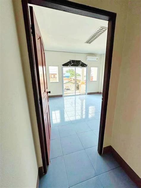 หนองคาย ให้เช่าอาคารพาณิชย์ 2 ชั้นโฮมโปร เมกาโฮม โลตัส 600ม ถ คนเดิน ท่าเสด็จ 2 คูหา ค้าขายกับ