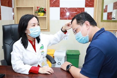 N Ng Con Trai Tu I U H I Body Gi M T Ng Tr C Kh Ng Tu I Tr Online