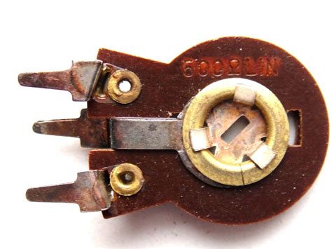 Large 500Ω Vertical Preset Trimmer Variable Resistor Potentiomter New