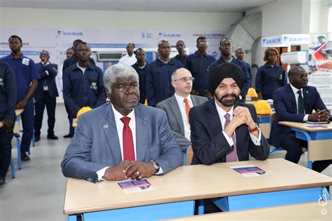 Banque Mondiale Visite Dajay Banga Au Lycée Technique Dabidjan