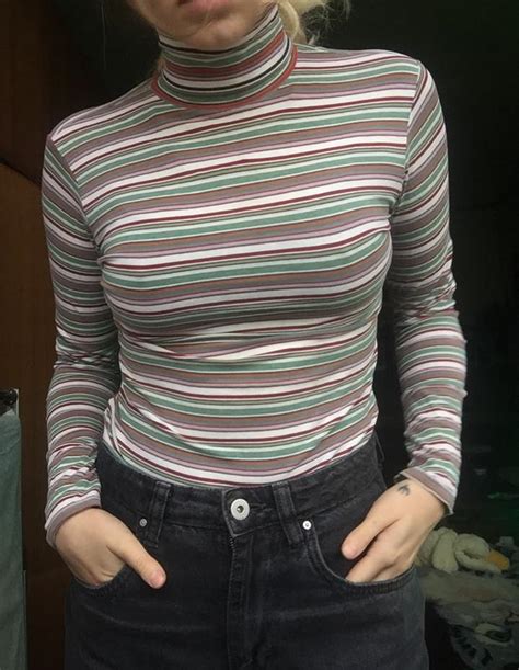 Кольоровий гольф — ціна 120 грн у каталозі Лонгсліви Купити жіночі речі за доступною ціною на