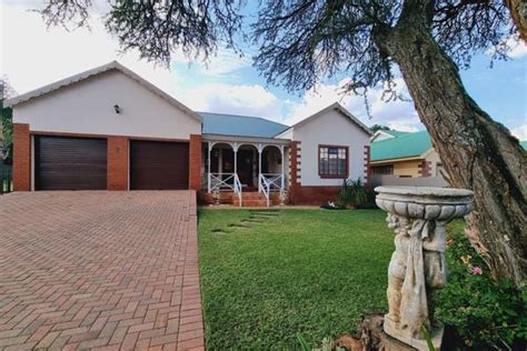 Property And Houses For Sale In Klerksdorp Klerksdorp Property Property24 Com Page 17
