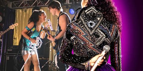 Julie And The Phantoms Recenzja 1 Sezonu