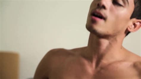 Ashton Summers Fucks Levi Karter