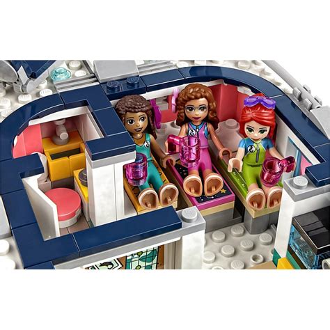 Конструктор LEGO Friends 41381 "Катер для спасательных операций" (41381 ...