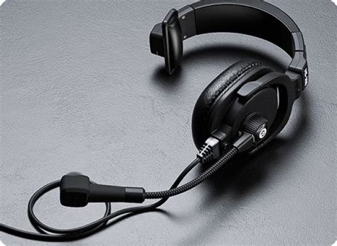 Official Hollyland Solidcom M1 Wireless Intercom System For Live Events Hollyland