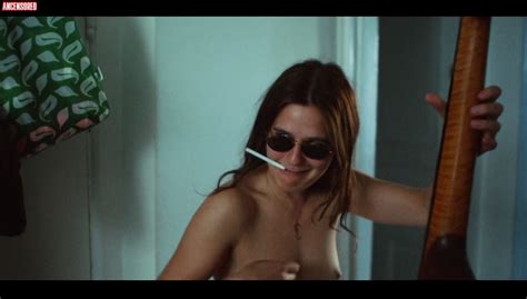 Asta August Desnuda En Sex Iii