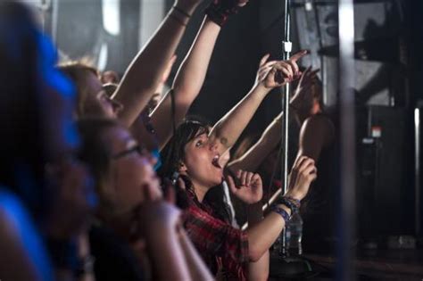 Get Your Ezine Audience Engaged And Screaming For More