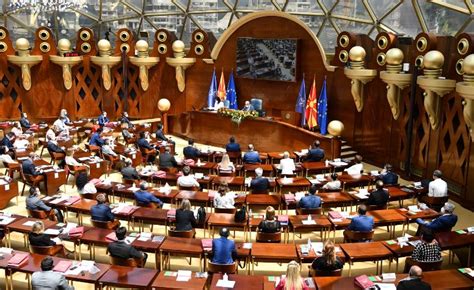 ВО ЖИВО Пратениците се враќаат на работа Сител Телевизија